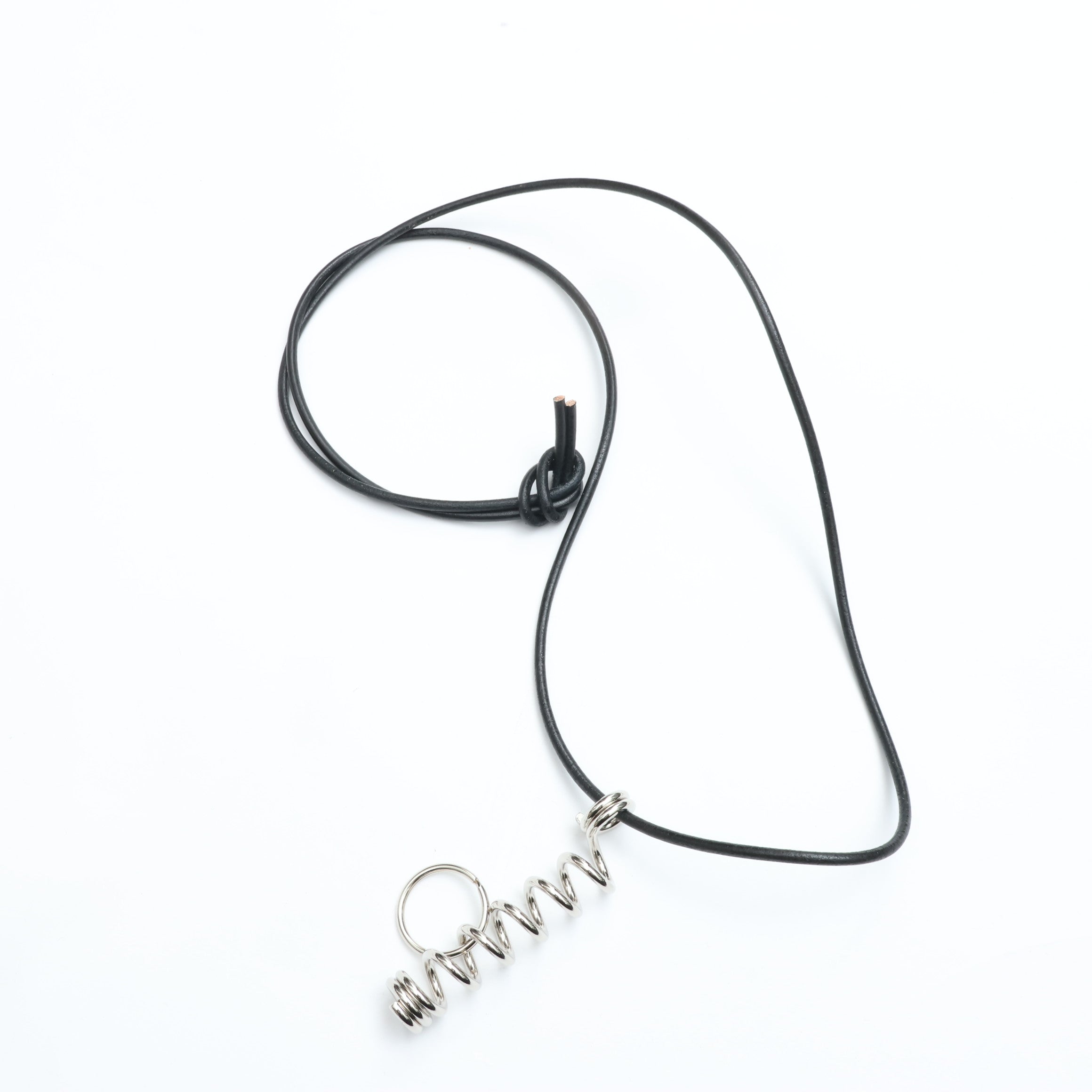 ED ROBERT JUDSON / HELIC coil neck holder – CASDAY / キャスデイ (casday.jp)